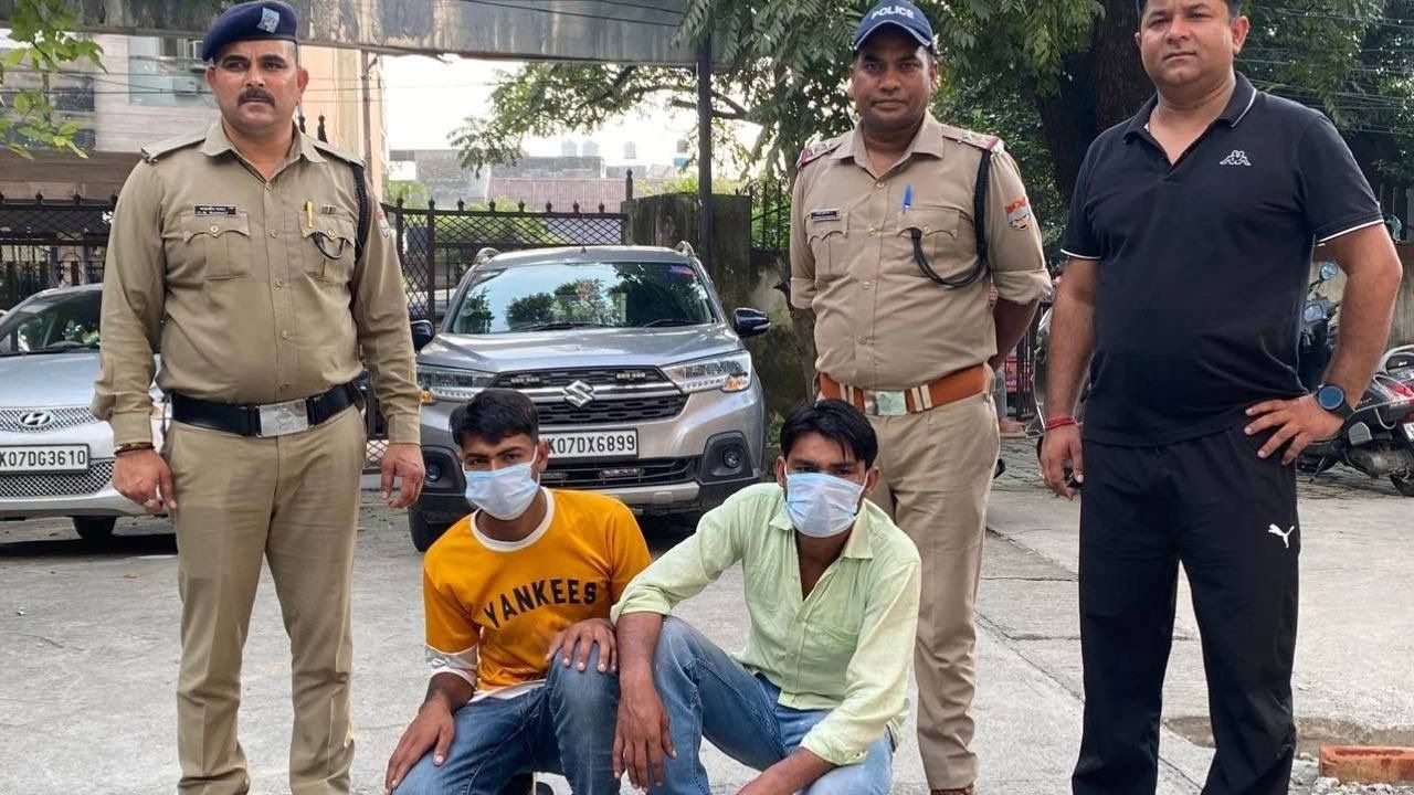 ग्राहकों को थूककर पिलाता था चाय, वायरल वीडियो पर देहरादून पुलिस ने लिया ...