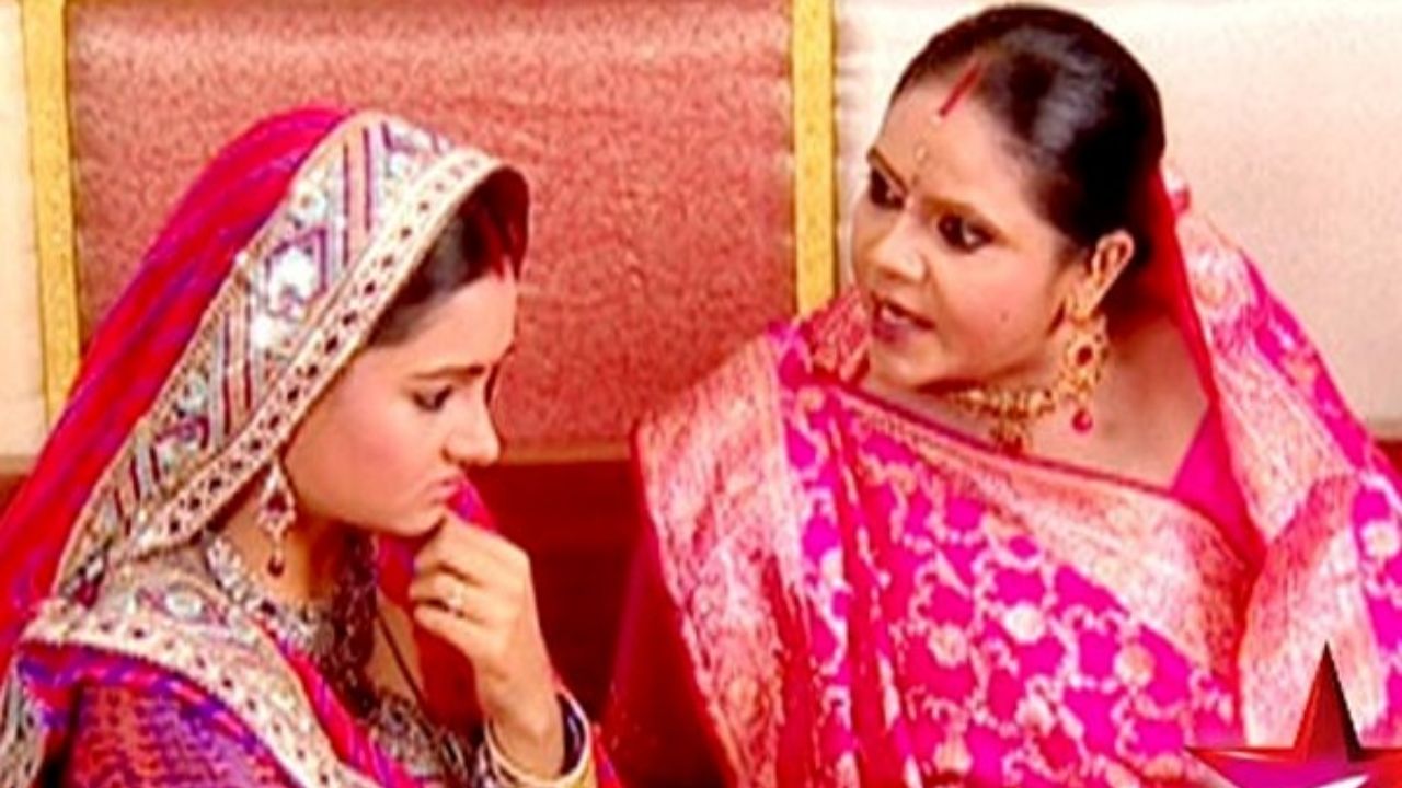 सास और बहू के बीच होती है तू तू मैं मैं? अपनाएं ये उपाय, दूर होगी अनबन