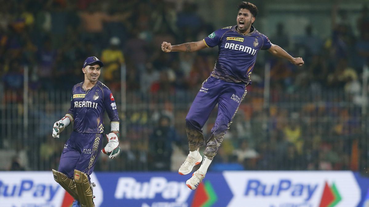 Second Ball Rule क्या है, जिससे IPL 2025 में गेंदबाज उड़ाएंगे गर्दा और ...
