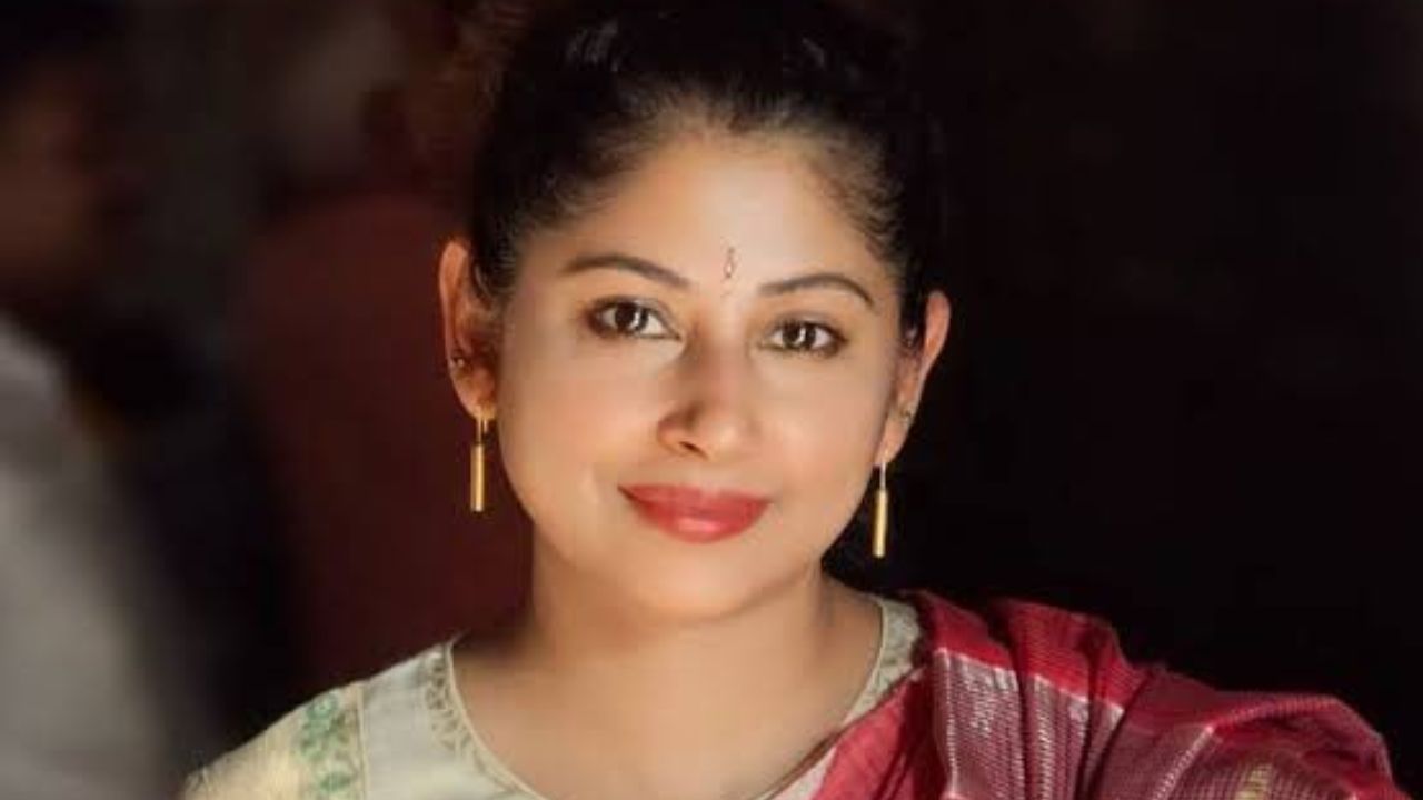 कांची गचीबौली जमीन की घिबली फोटो ने करा दिया ट्रांसफर, जानें कौन हैं ...