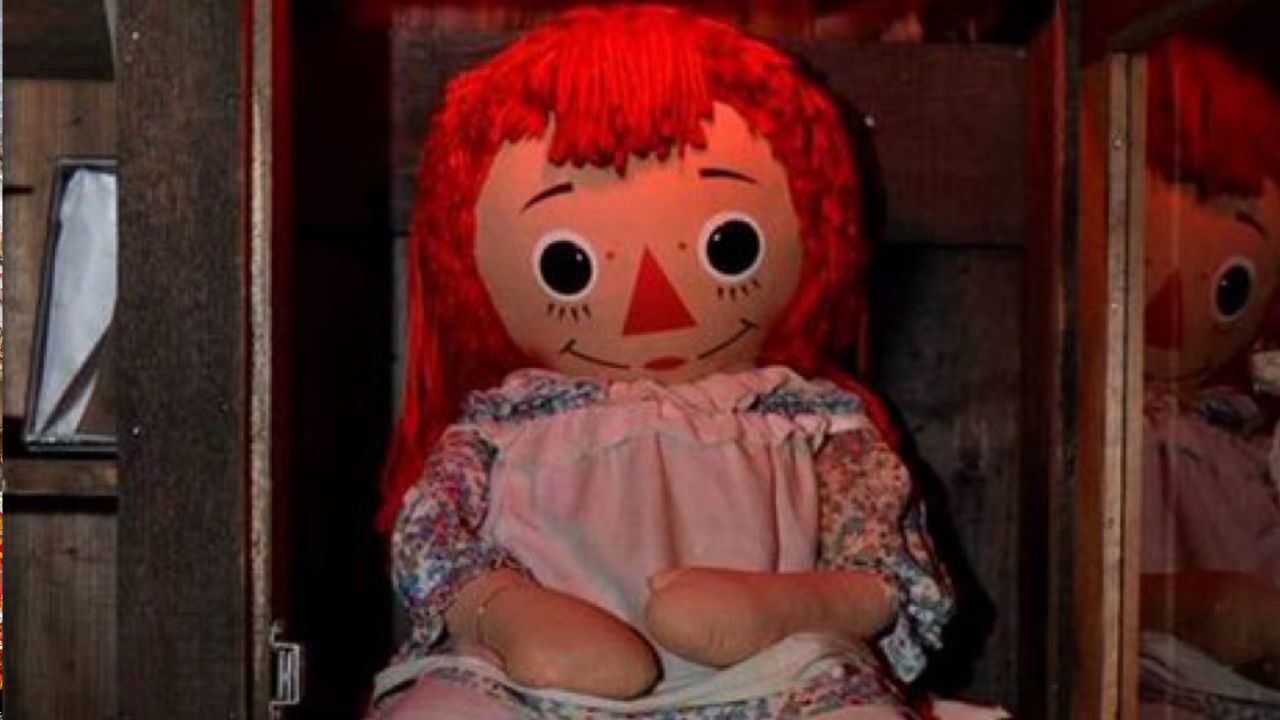 पैरानॉर्मल एक्सपर्ट Dan Rivera की मौत के पीछे 'Annabelle'! हादसे के बाद ...