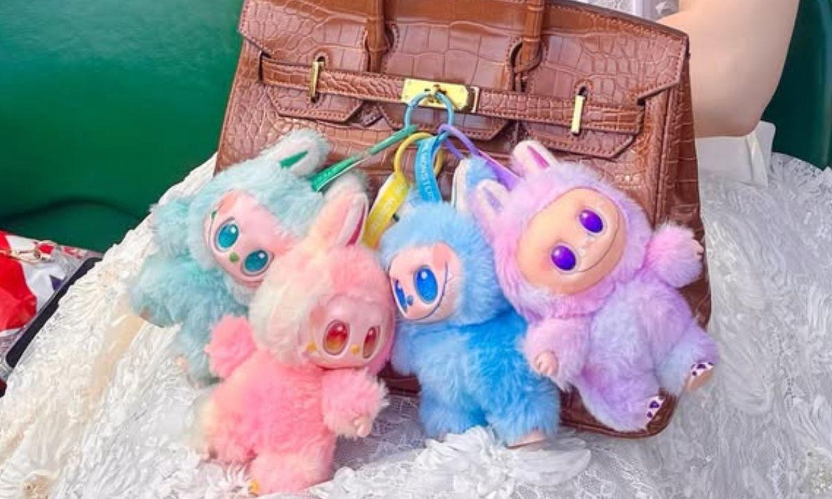 घर में Labubu Doll रखने से क्या असर पड़ता है?